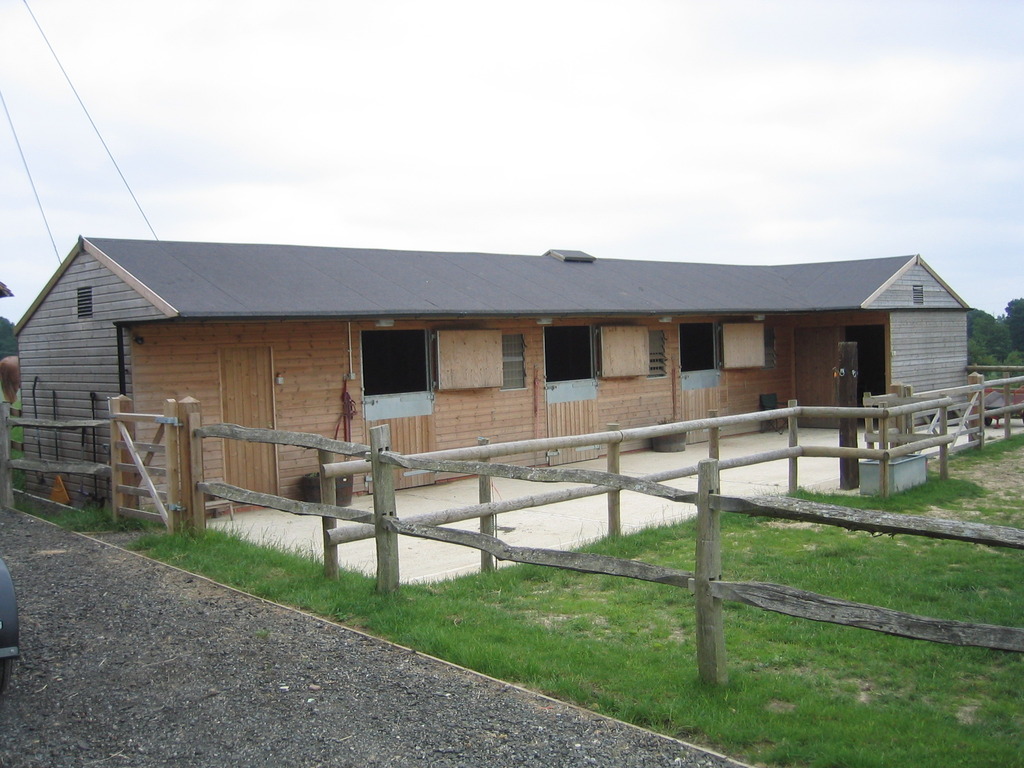Passmores Wooden Stables | Equestrian Buildings | Field Shelters